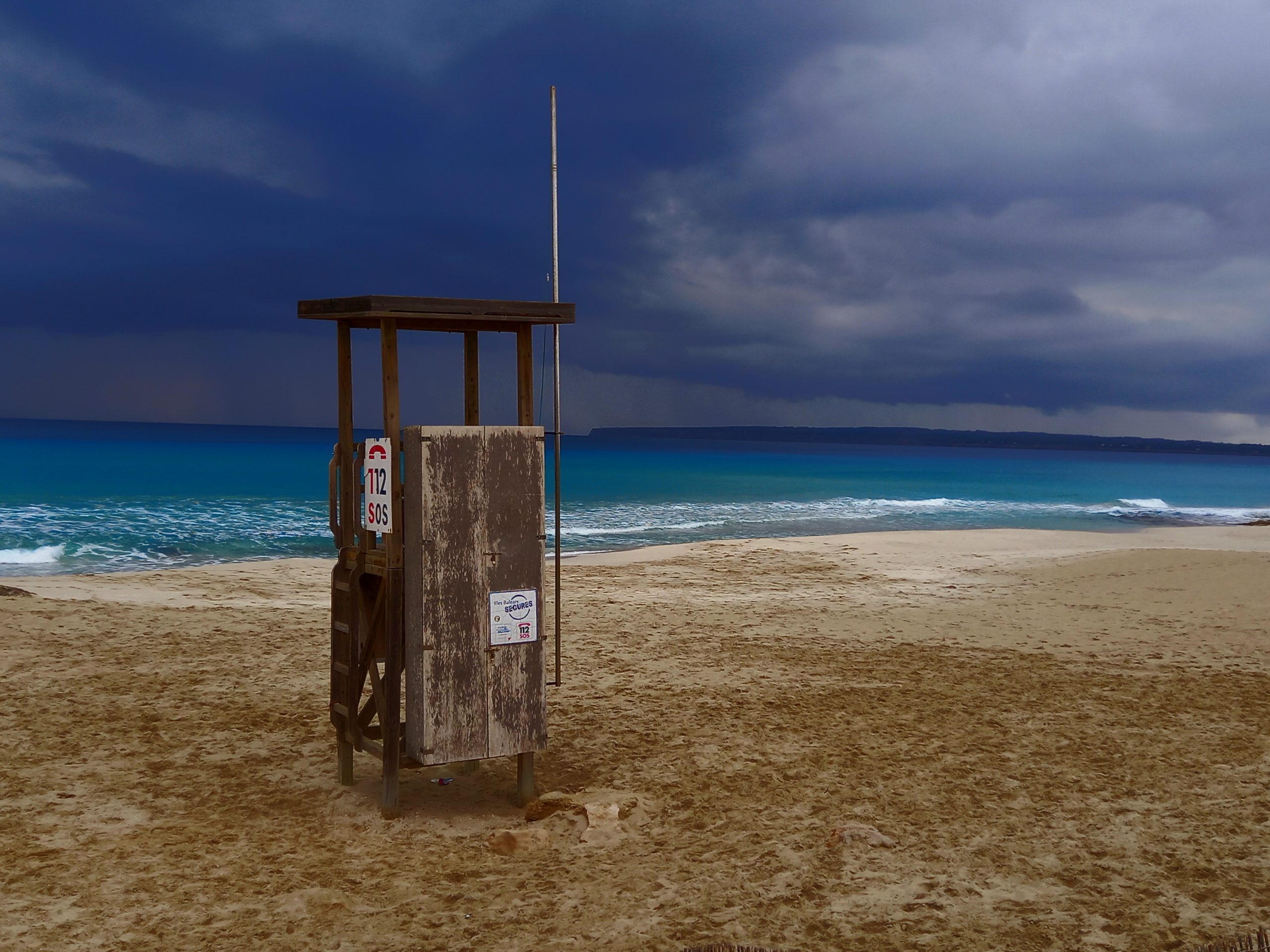 Formentera, allerta meteo. Si prevedono nubi nere, precipitazioni, una ...
